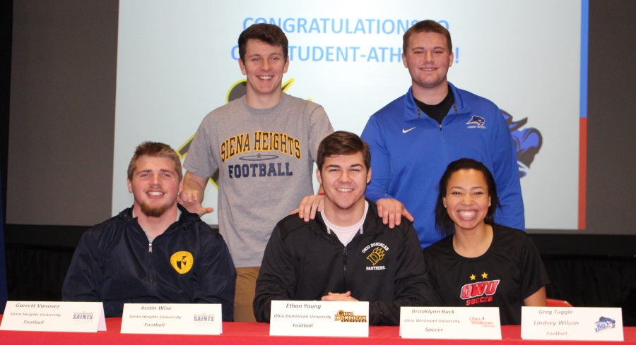 Five Student-Athletes Participate in Winter Signing Ceremony